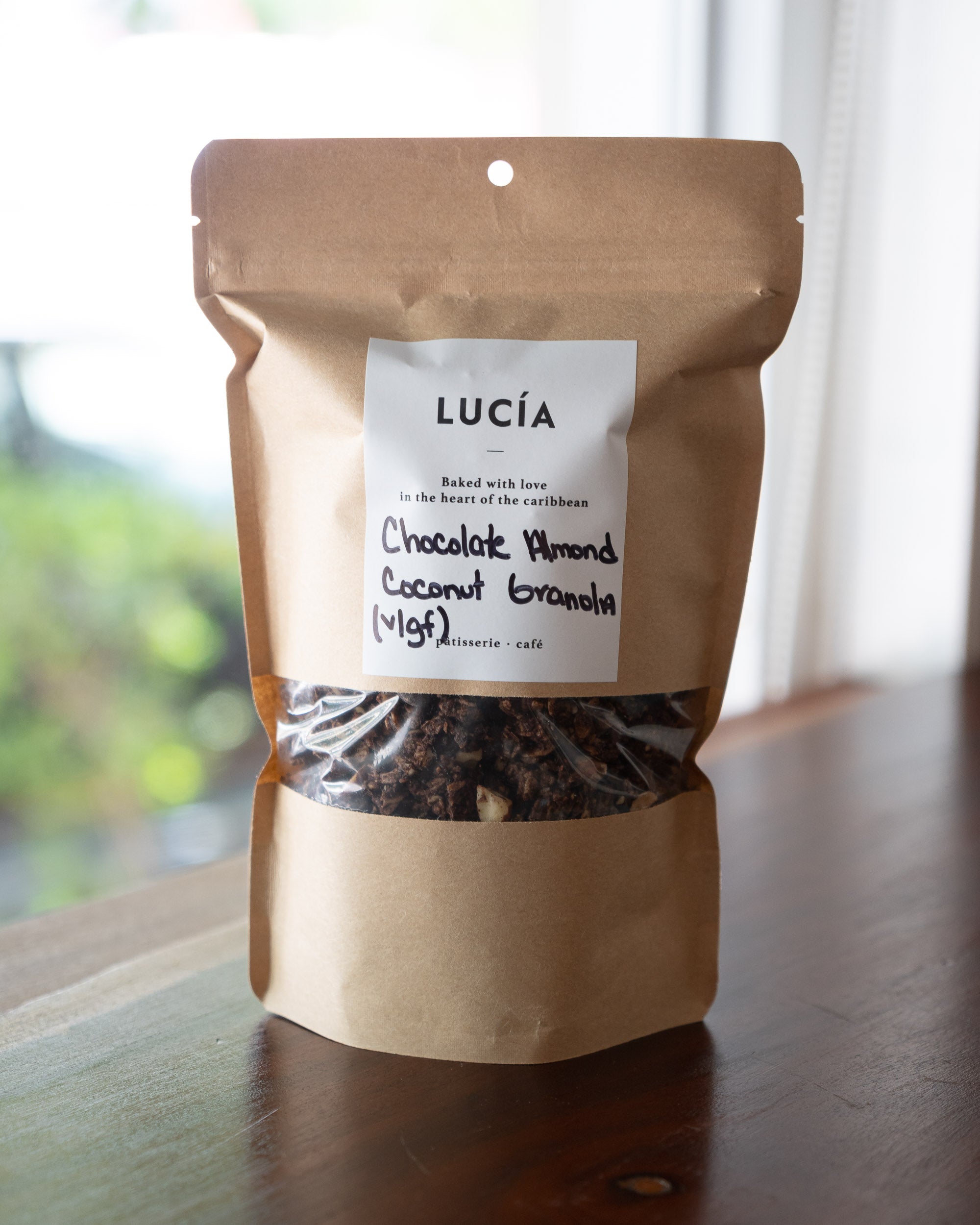 ^CHOCOLATE ALMOND COCONUT CHIA GRANOLA BAG – Lucia Patisserie